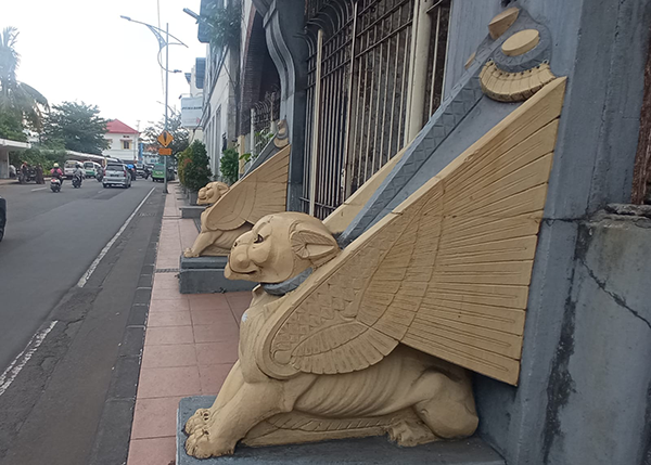 Gedung Singa, Antara Budaya dan Entitas Perusahaan - Begandring